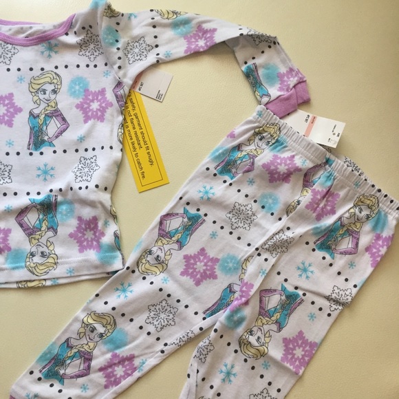 Disney | Pajamas | Disney Frozen Elsa Anna Cute Pajama Set | Poshmark